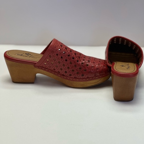 Patricia Nash | Shoes | Patricia Nash Lorena Perforated Red Leather ...